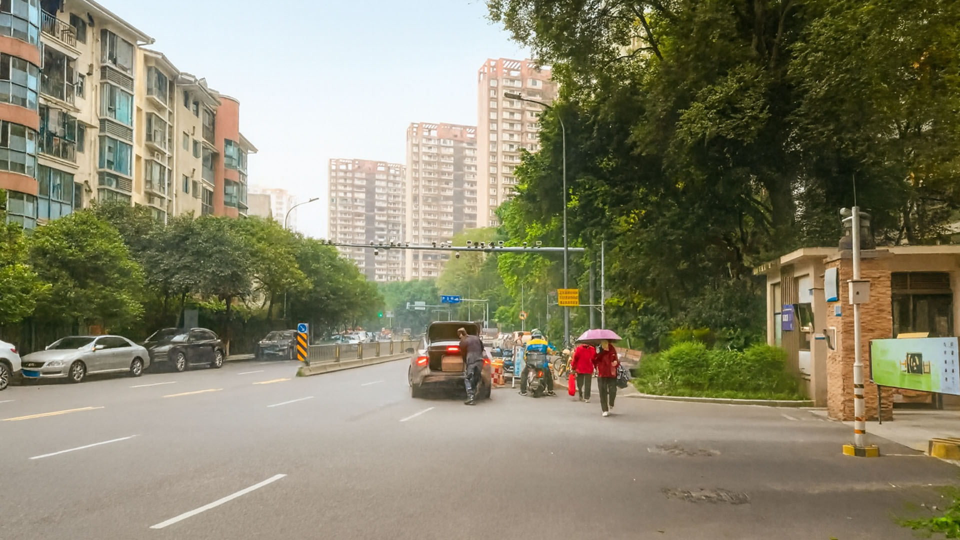 This peaceful city blends nature and modern life