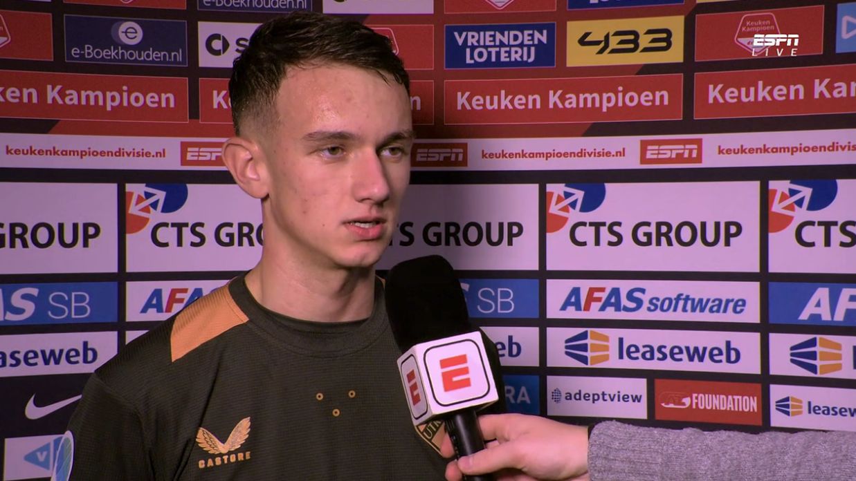 Jessey Sneijder maakt debuut in profvoetbal: 'Ik denk dat hij wel een ...