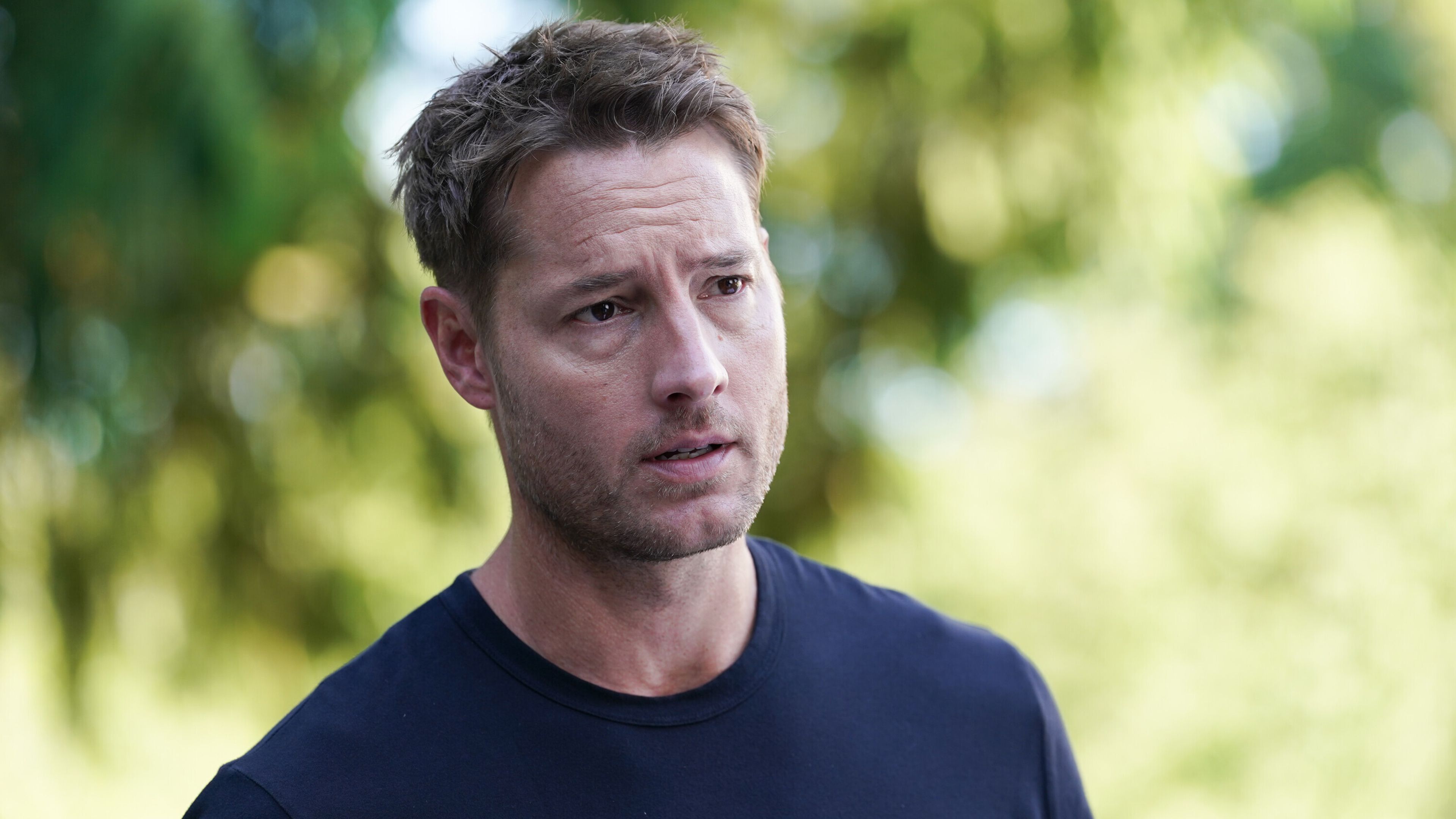 Tracker Season 3 Sets First Smallville Reunion Between Justin Hartley ...