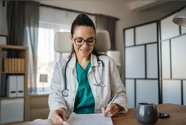 Cancer : le microbiote, un allié pour améliorer l’efficacité des ...