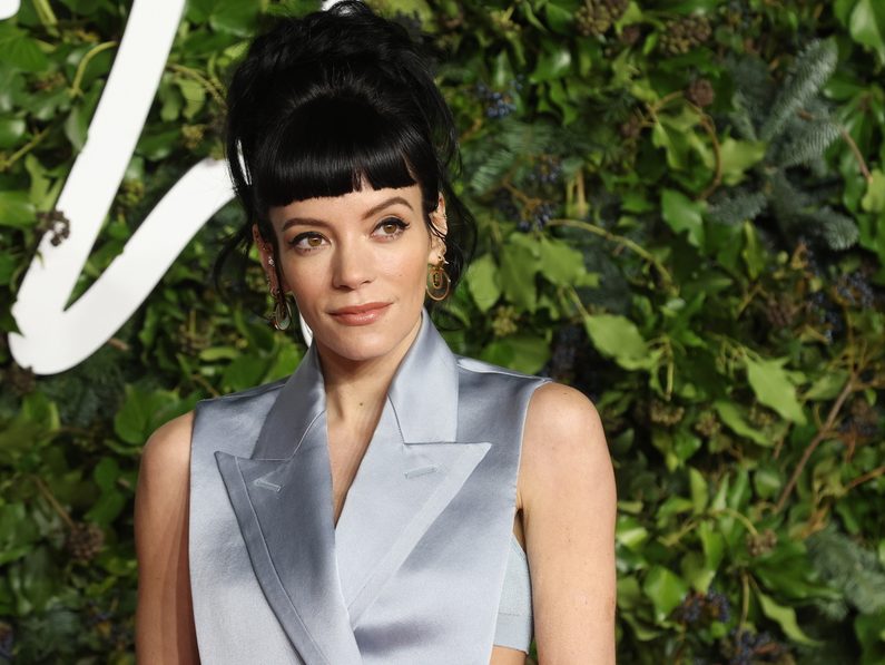 Η Lily Allen σε συζητήσεις για θεατρική διασκευή του album West End Girl