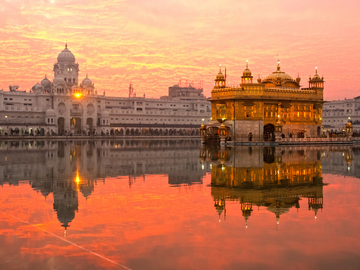 10 most beautiful temples in India you must visit once