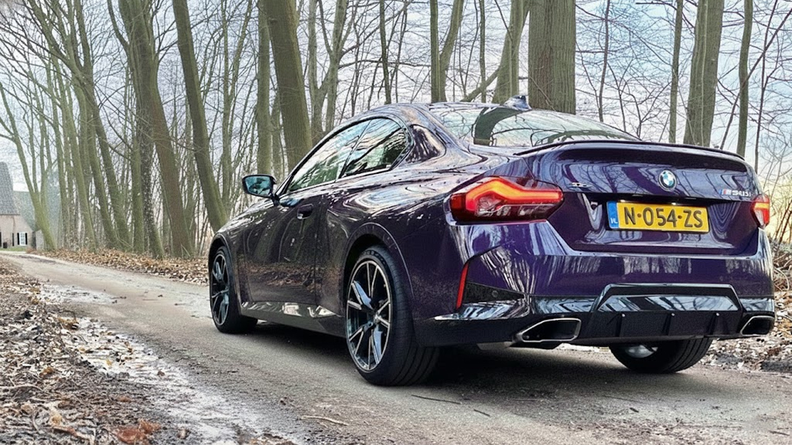 BMW M240i xDrive Accelerates from 0 to 250 KMH on Autobahn