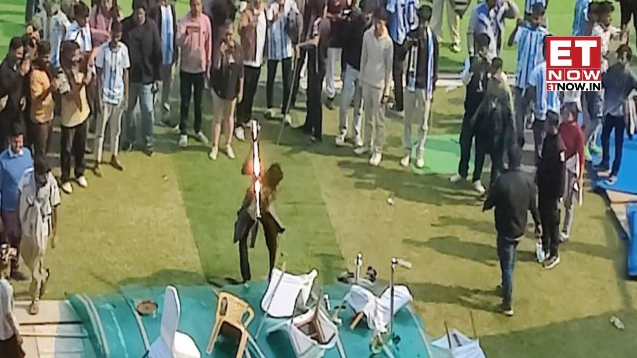 Lionel Messi Kolkata event chaos: 'Why did they call us...' Bottle ...