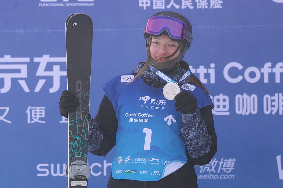 Atkin wins halfpipe silver in first World Cup of Olympic season