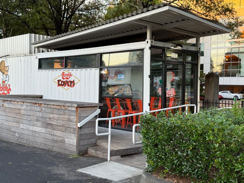 23 classic American bakeries still making donuts the way grandpa remembered