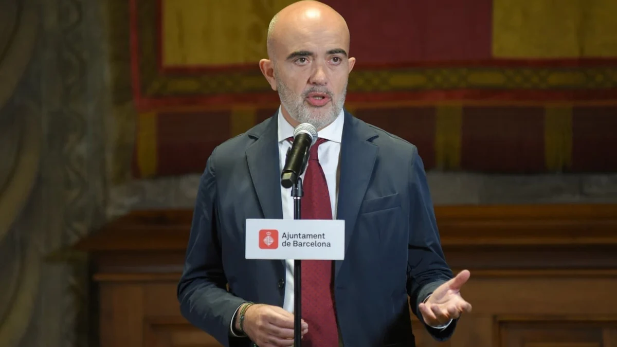 Sirera (PP) urge a reforzar la seguridad en los mercados navideños de ...