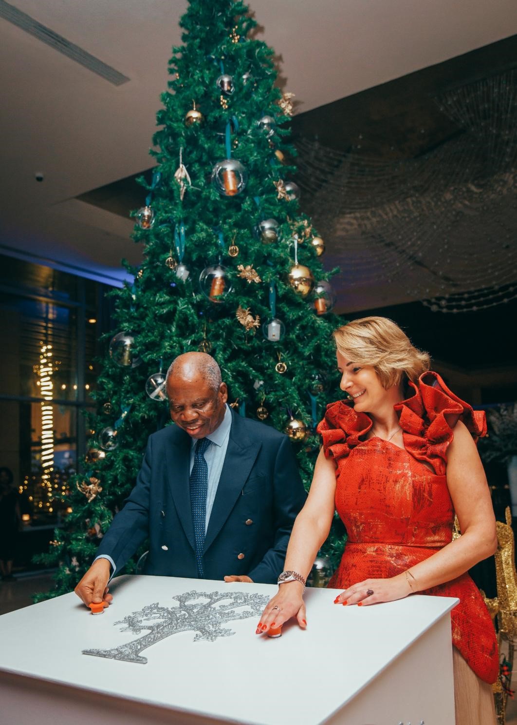 Kempinski ushers festive season with annual Christmas tree lighting
