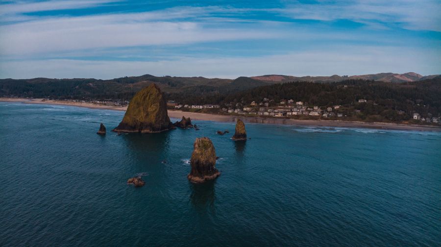 Fecal fiasco: Settlement directs Oregon Coast town to address its poopy ...