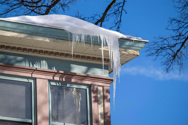 Freezing drizzle could impact KC roads as sub-zero wind chills loom