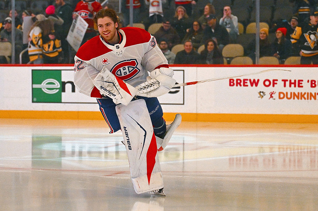 Jacob Fowler will be the starting goalie tonight