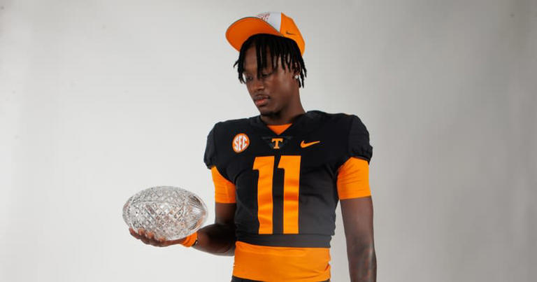 5-star QB, Tennessee signee Faizon Brandon wins second straight state ...