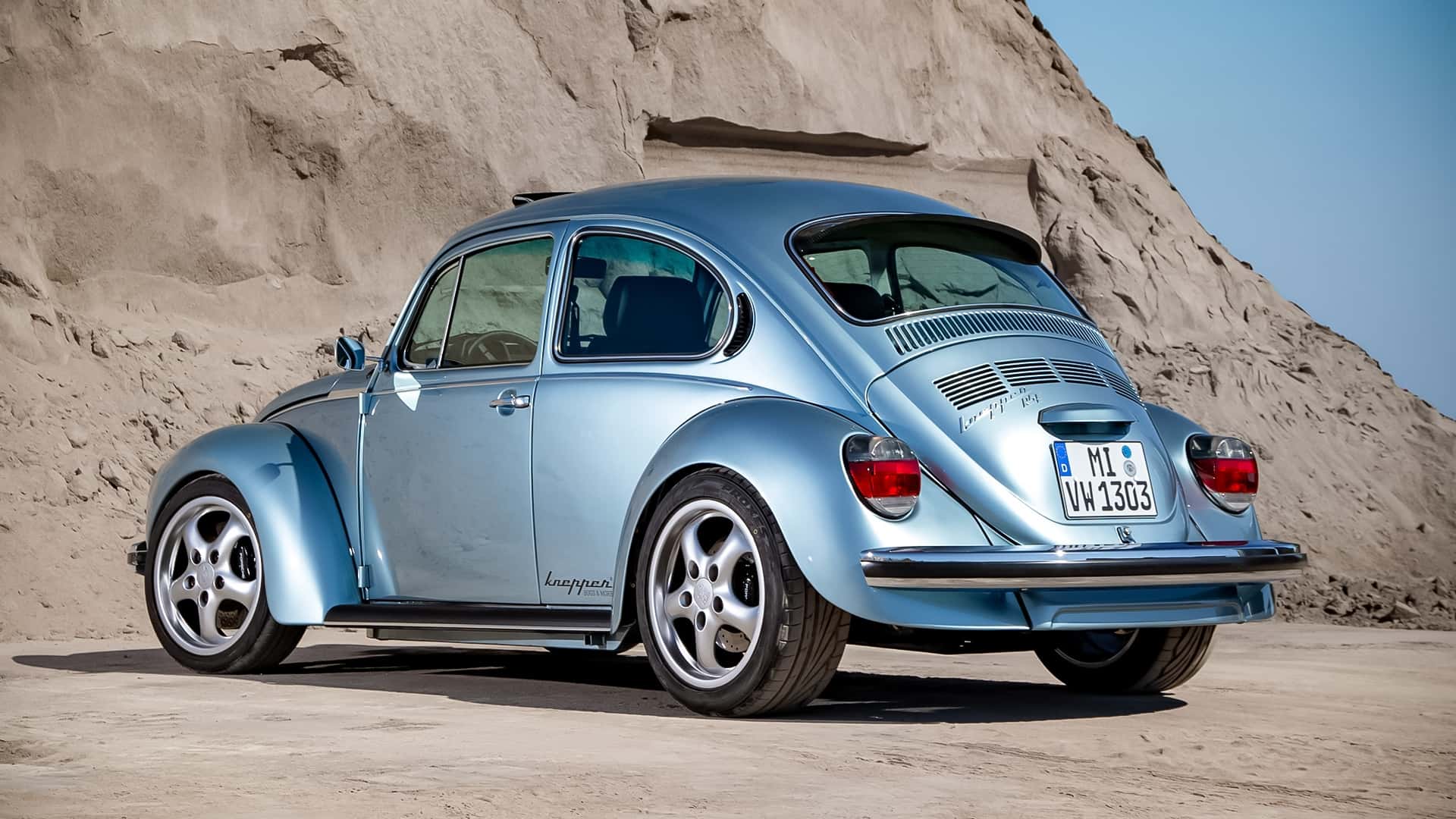 This unassuming Volkswagen Beetle packs 600 horsepower. Here's how it ...