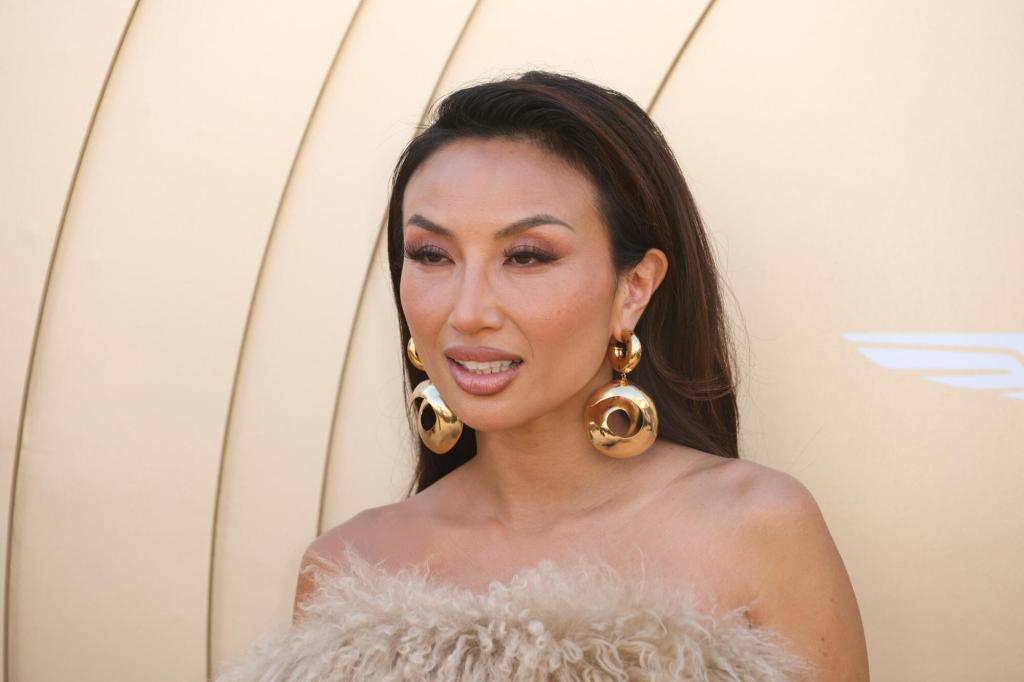 Jeannie Mai's tear-jerking video with Monaco shows the power of mother-daughter moments: 'They ...