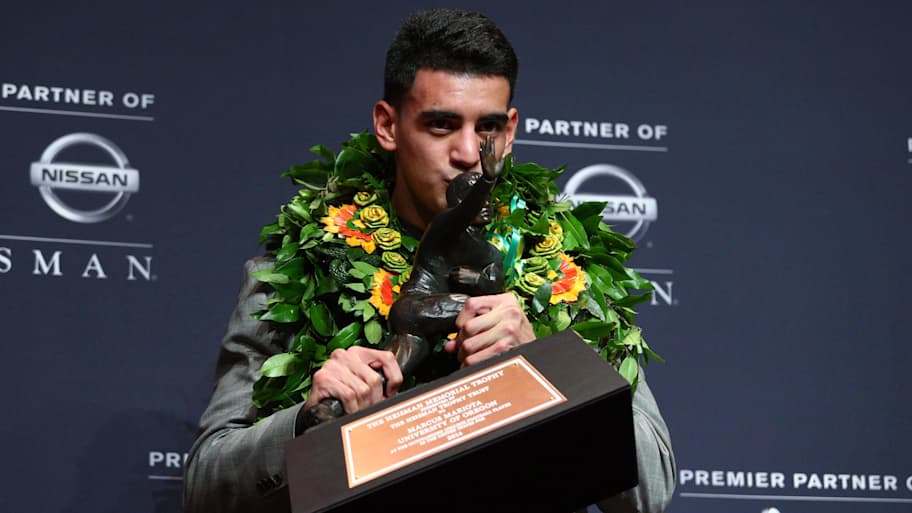 Revisiting Marcus Mariota's emotional Heisman Trophy speech