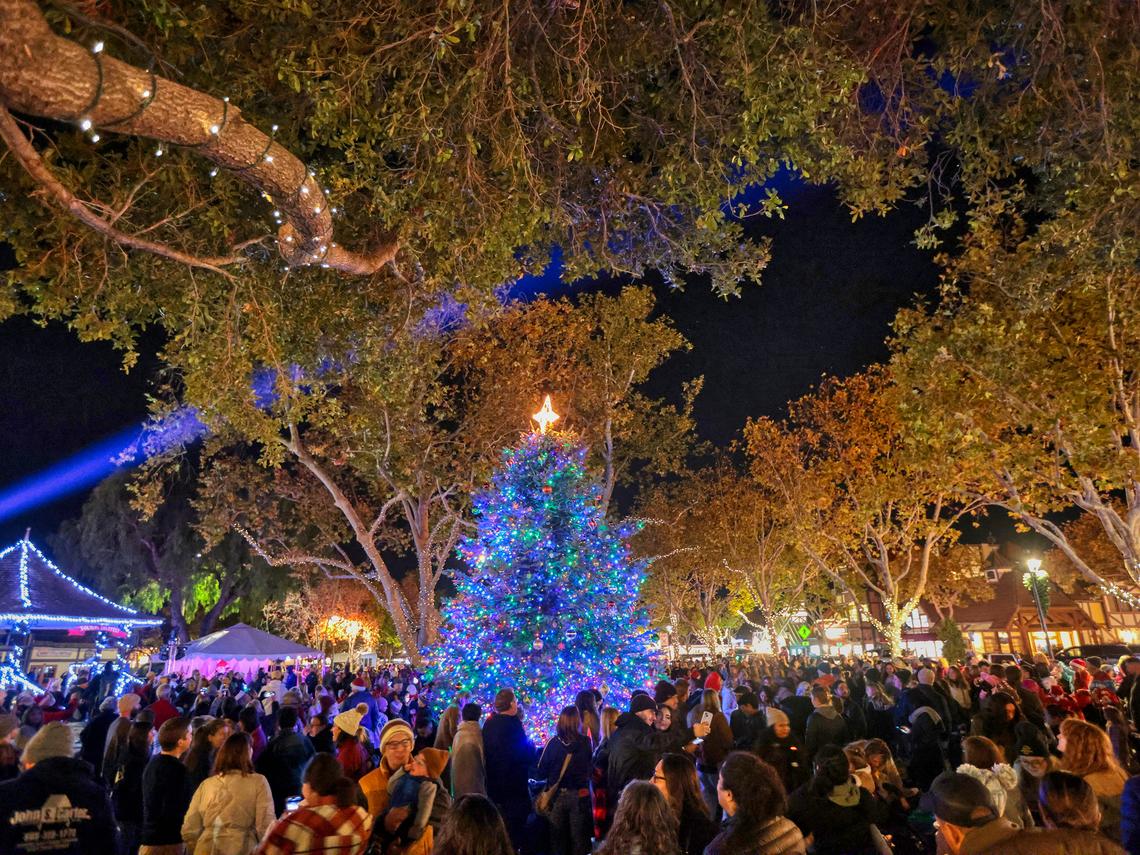 Best California town to visit for Christmas? This 'magical' spot made ...