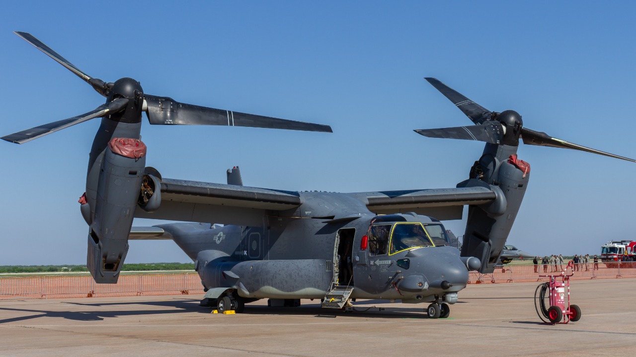 US quietly repaired a crippled V-22 in the desert for months