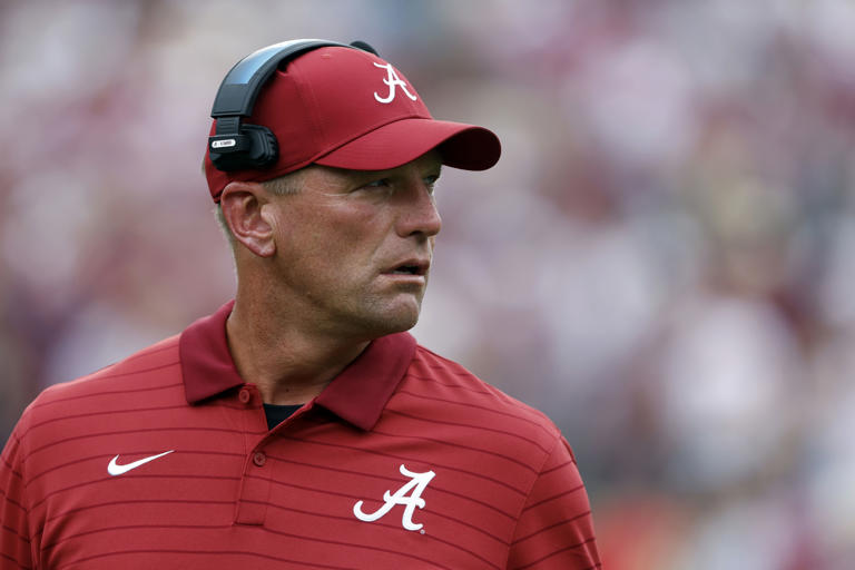 Alabama loses coach before College Football Playoff vs Oklahoma