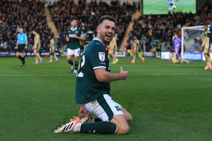 Tom Cleverley delivers Plymouth Argyle update on Joe Ralls contract talks