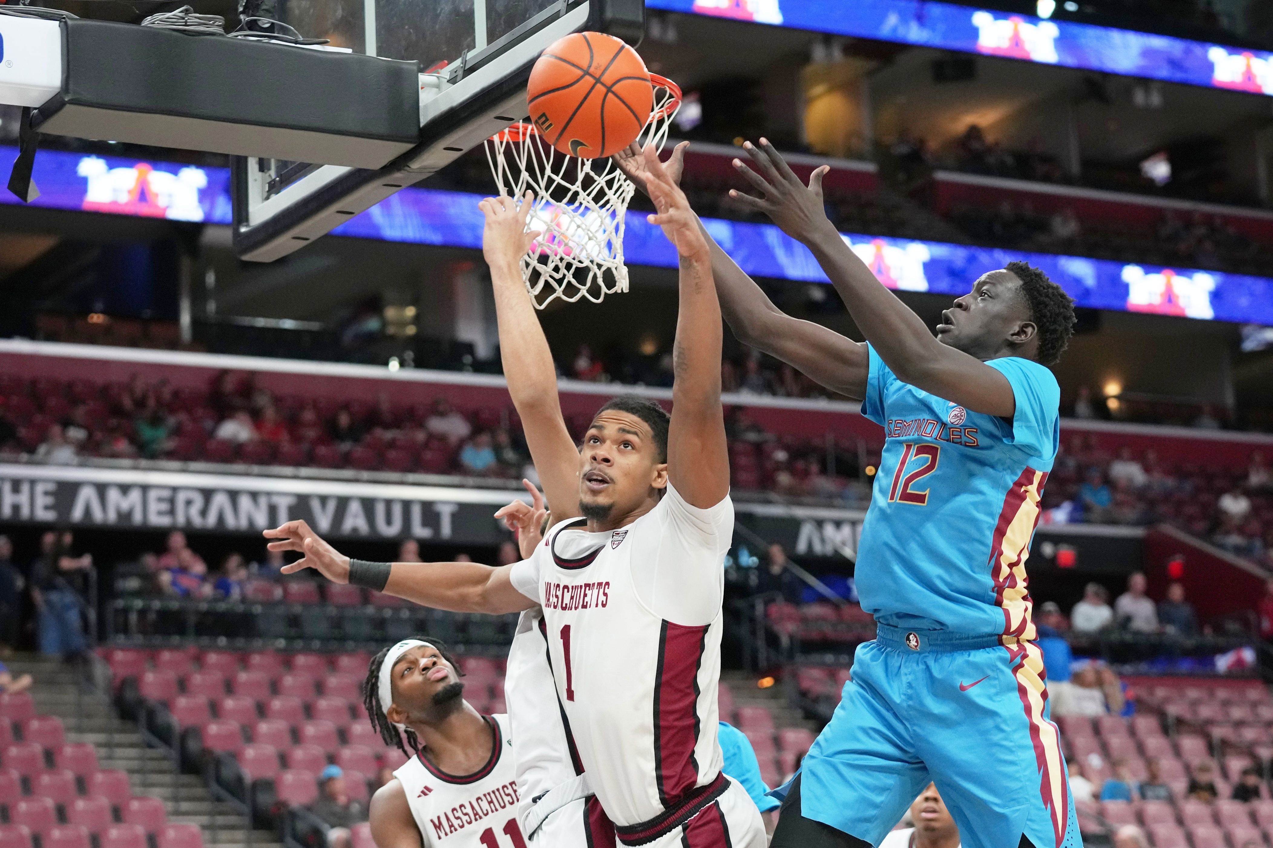 Career days from Hankins-Sanford and Parker power UMass over Florida ...