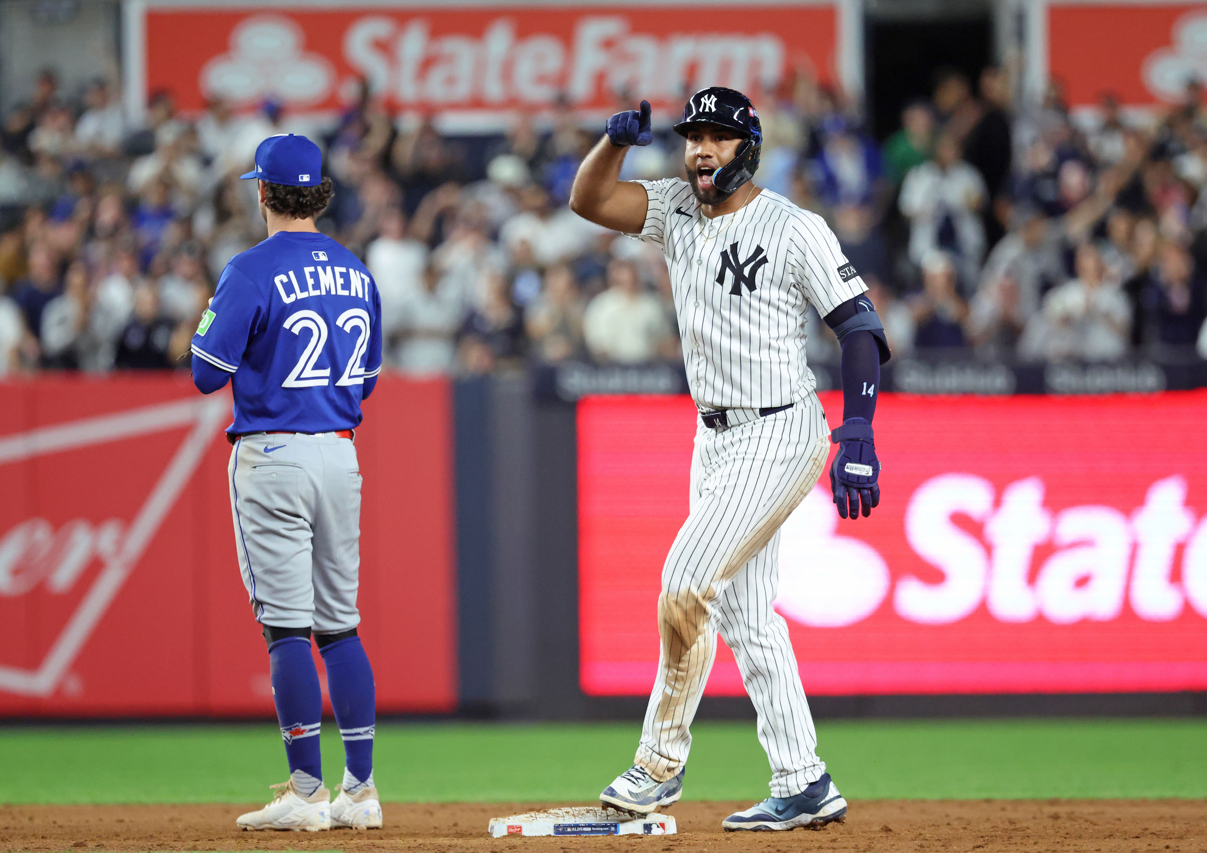 Yankees re-signing Amed Rosario on $2.5 million contract to fill righty ...