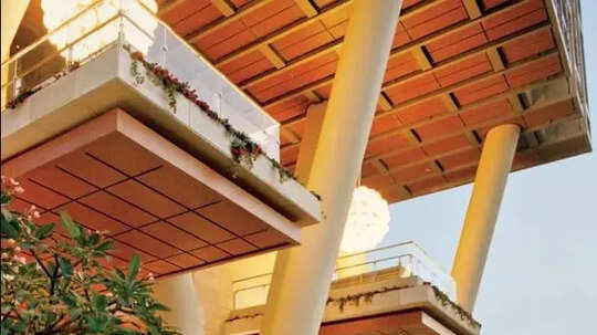 Why 4,000 rotis are cooked daily at Mukesh Ambani and Nita Ambani’s ...