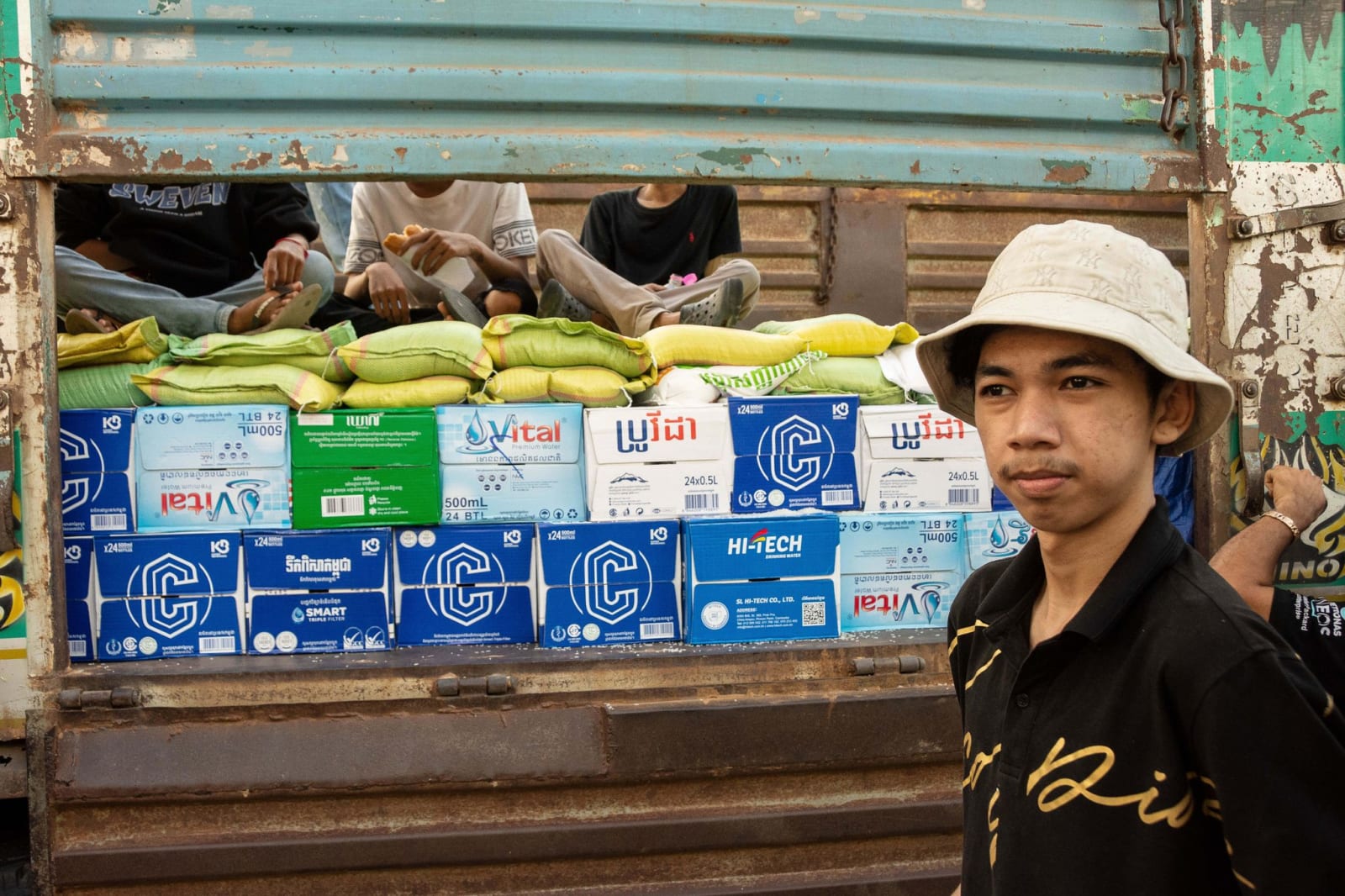 Cambodia closes border with Thailand amid ongoing fighting