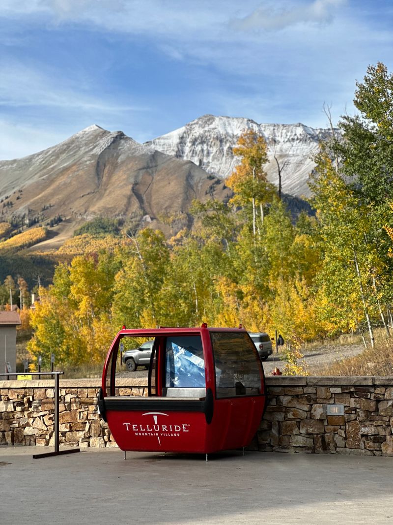 19 cozy mountain towns that welcome you like family