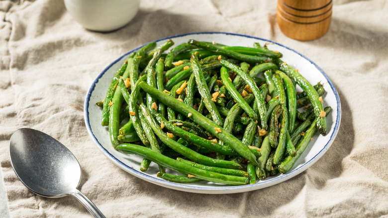 The high heat cooking technique that produces extra-flavorful green beans