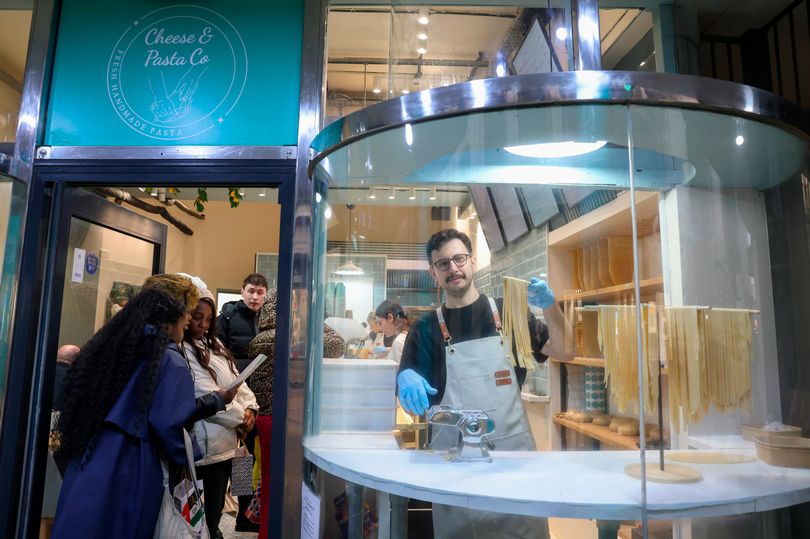 Customers queue out the door as new cheese & pasta shop opens in Nottingham
