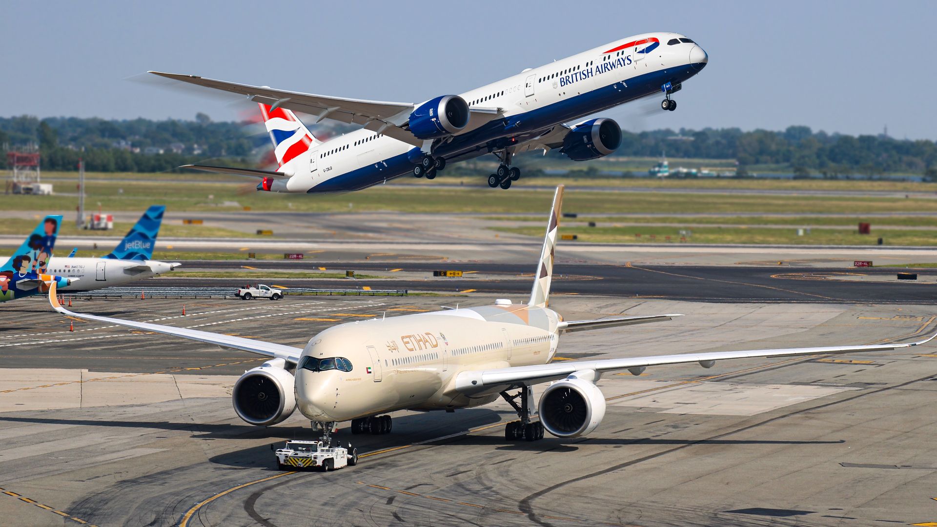 Here’s how much more range the Airbus A350-1000 has compared to the ...