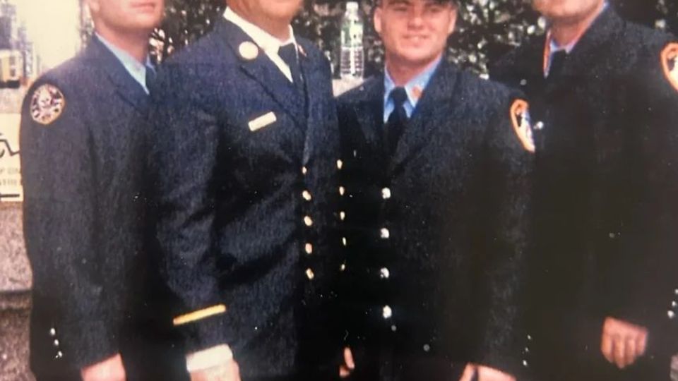 Buscó a su hijo en la Zona Cero durante seis meses. 24 años después, el ...