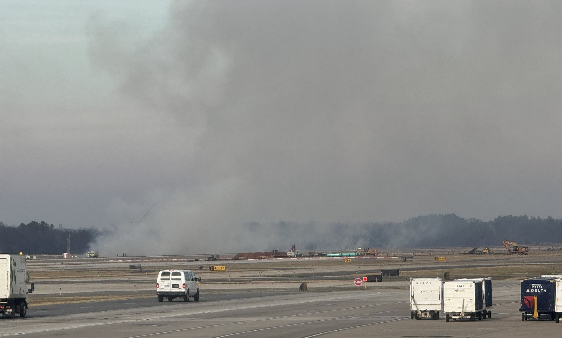 United Airlines flight suffers engine problems after take-off sparking ...