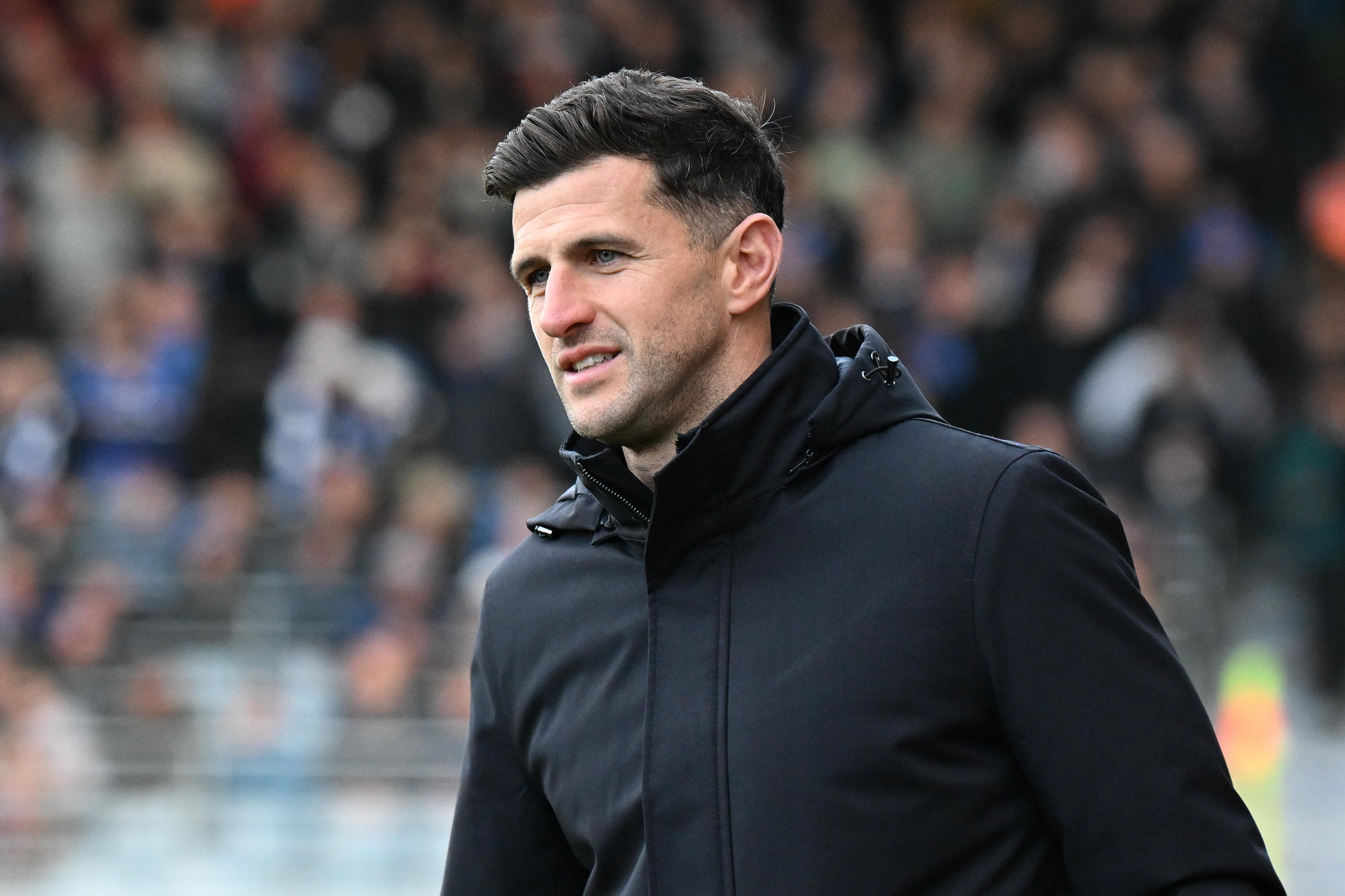 Portsmouth boss’ key transfer insight as hunger for signings grows ...