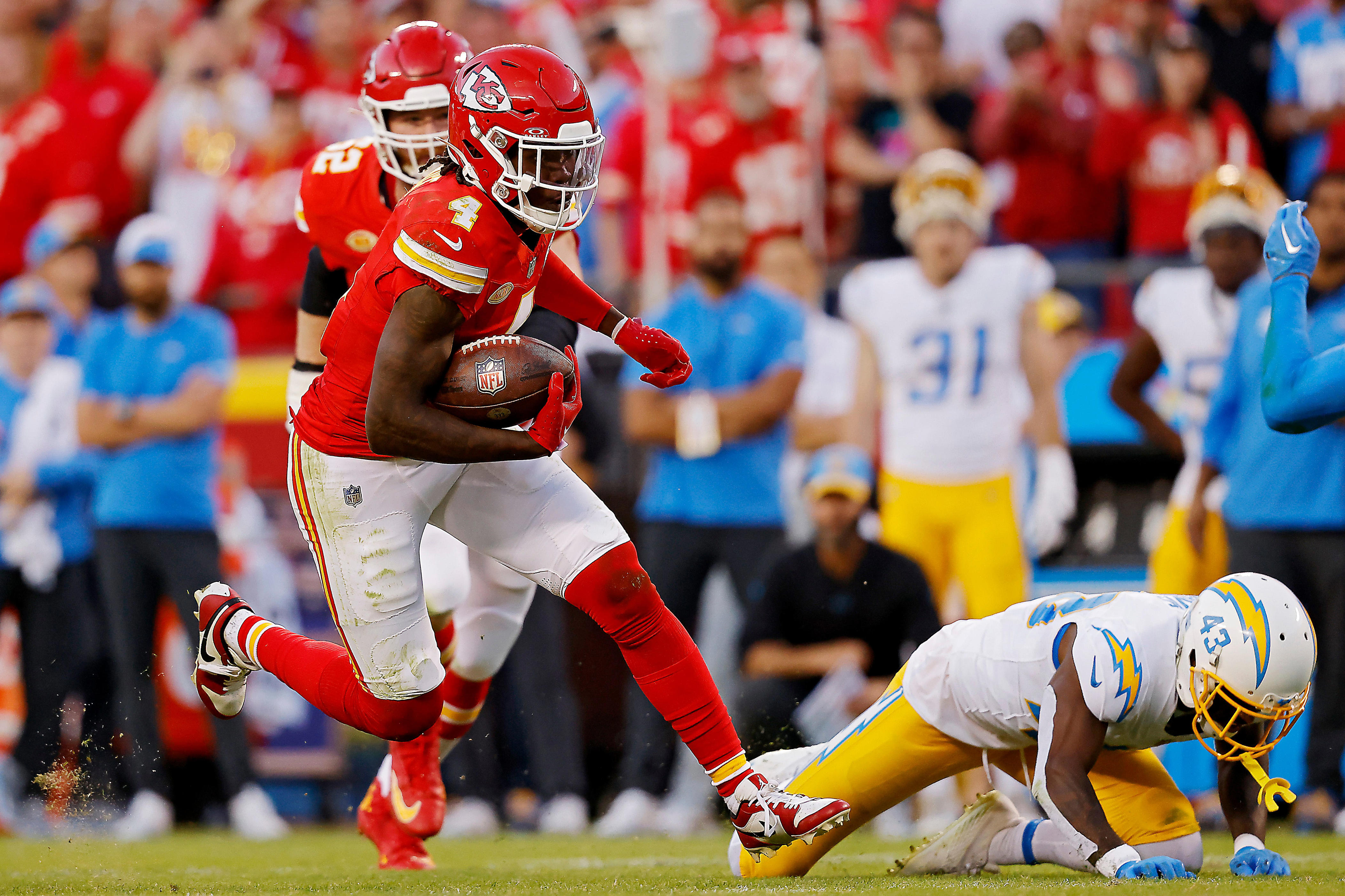 Chargers vs. Chiefs: What LA must do on defense to win the game