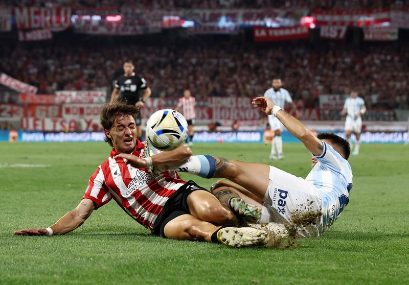 Soccer-Estudiantes beat Racing on penalties to claim Argentine Clausura ...