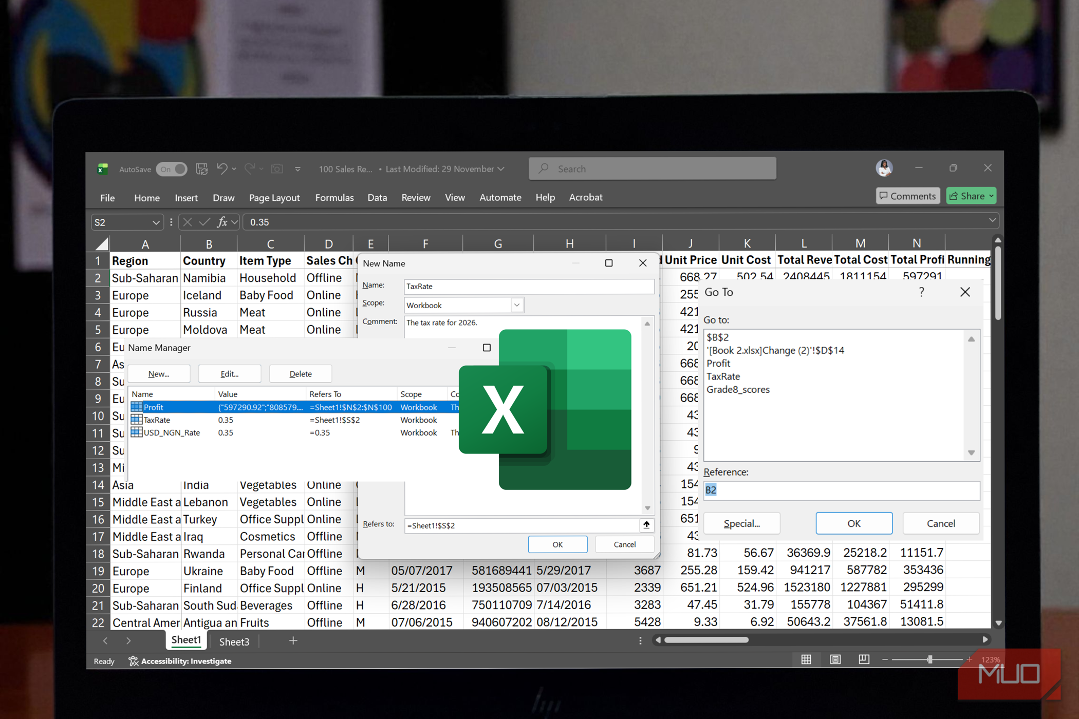 I finally stopped breaking Excel formulas after learning this one ...