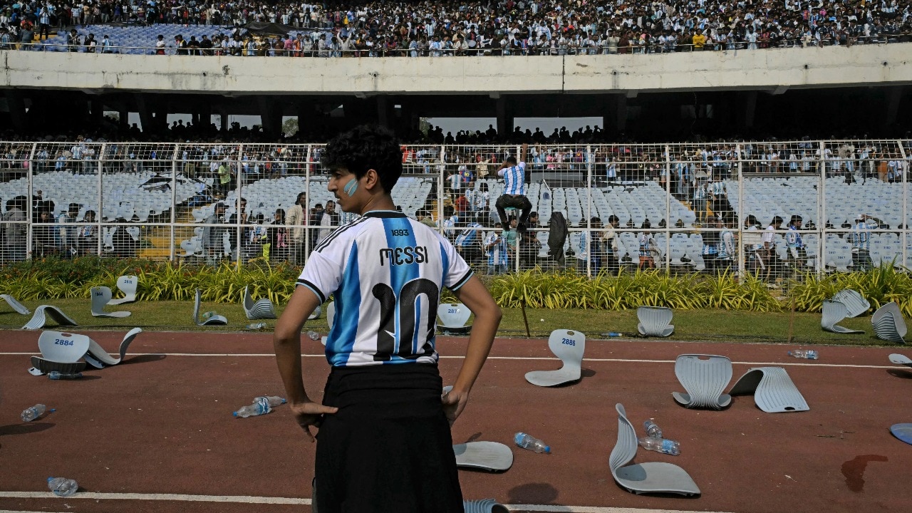 VIPs first, fans later: How Messi tour's Kolkata flop exposed misplaced ...