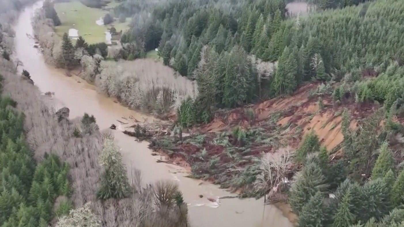 Massive landslide above Siletz River was preventable, geology professor ...