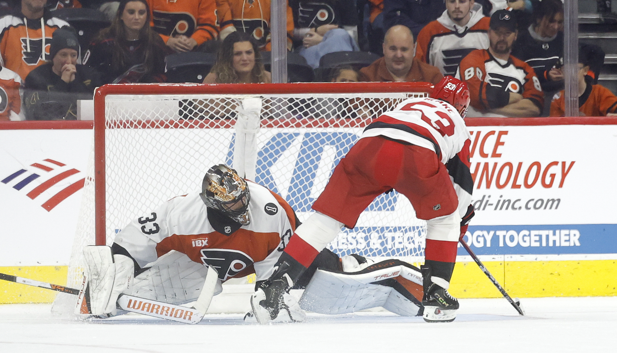 Flyers give up early lead, suffer first shootout loss of the season to ...