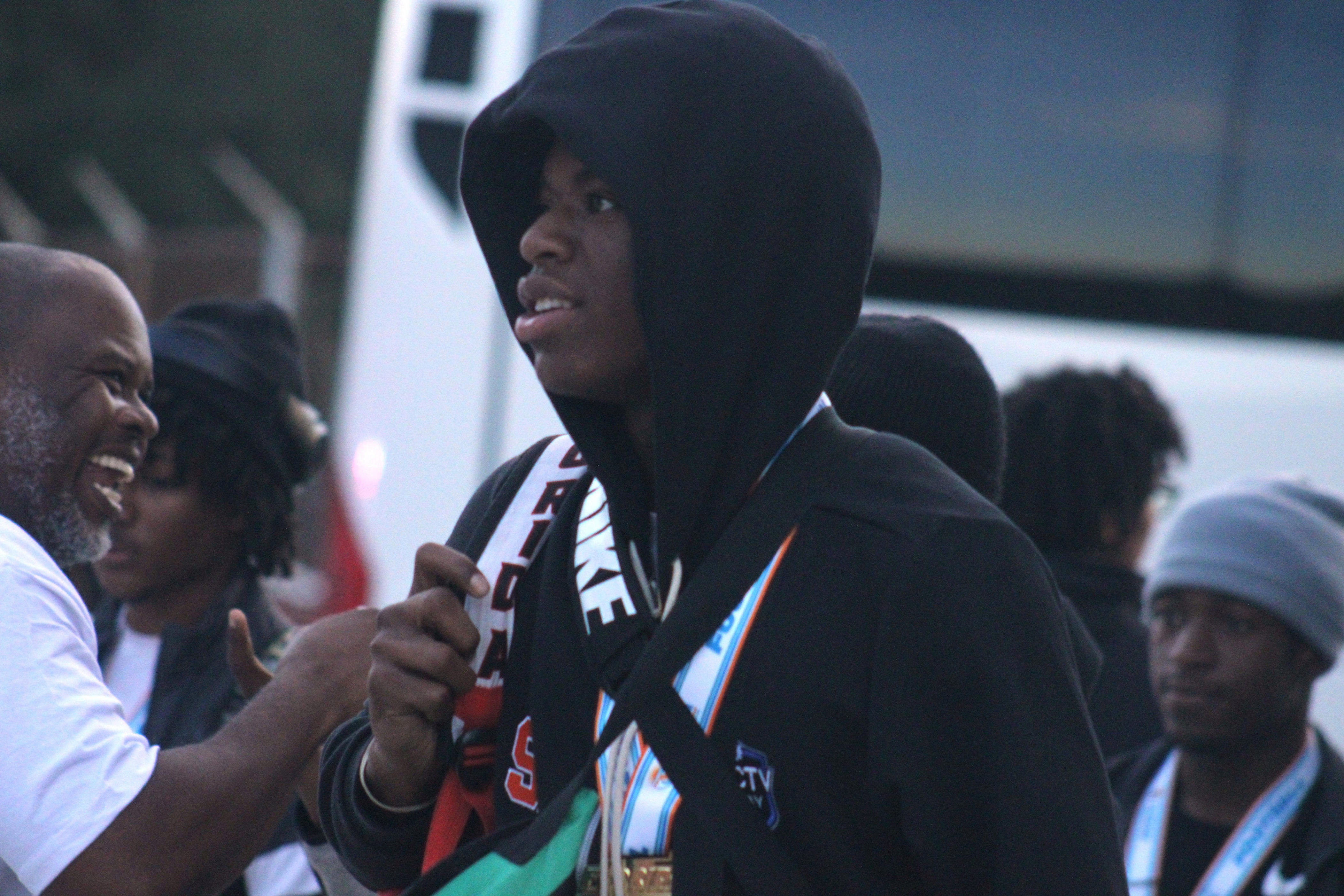 Raines football returns in triumph, fans cheer FHSAA championship