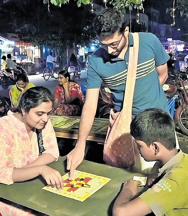 Residents walk the talk to restore Mada streets in Chennai's Thiruvanmiyur