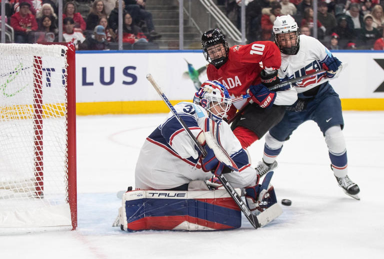 US downs Canada 4-1 in women's hockey, sweeps Rivalry Series