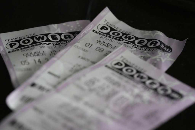 Check your tickets! Powerball numbers drawn for $1B jackpot