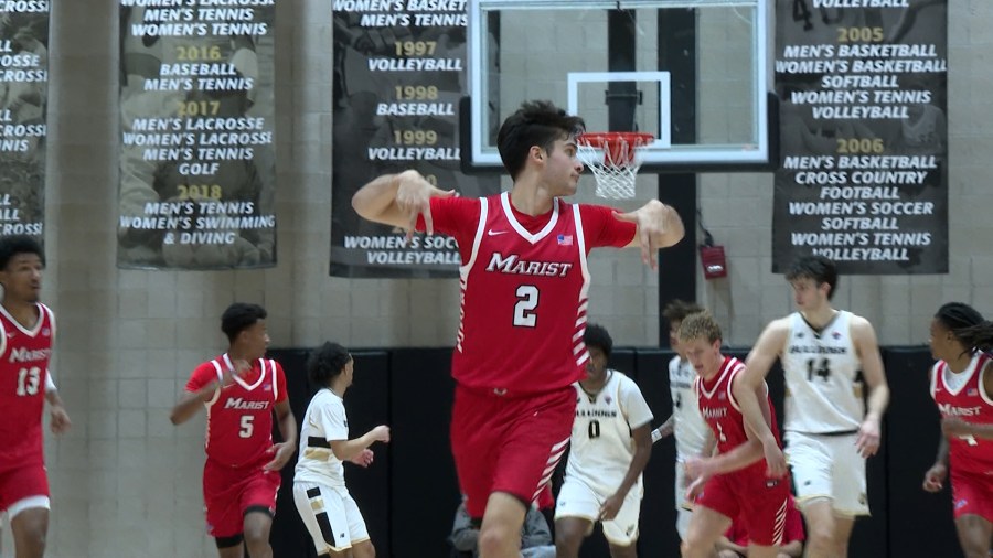 Menard scores 23 points in second half to lead Marist to win over Bryant