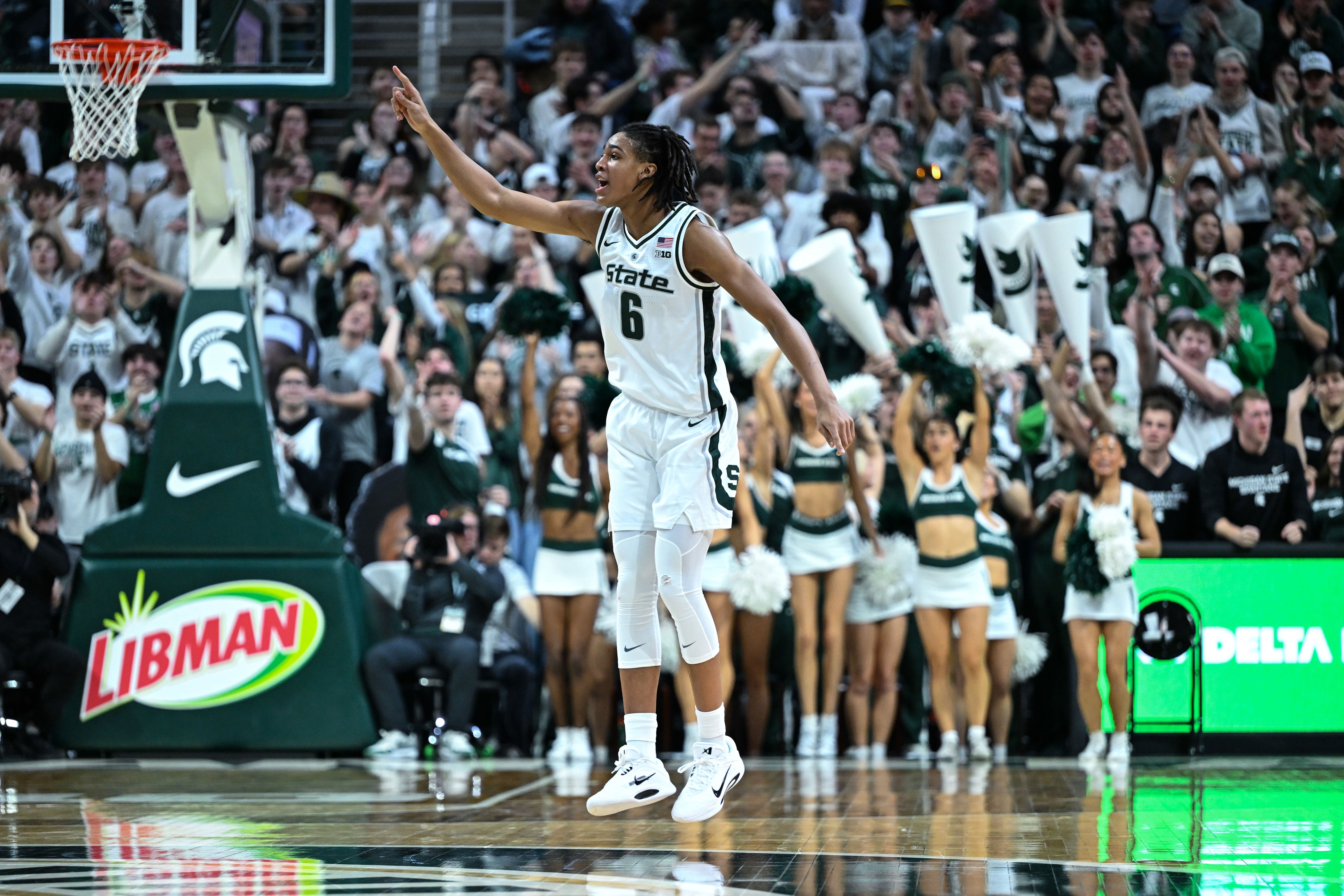 A family tradition: Michigan State freshman Jordan Scott steps into the ...