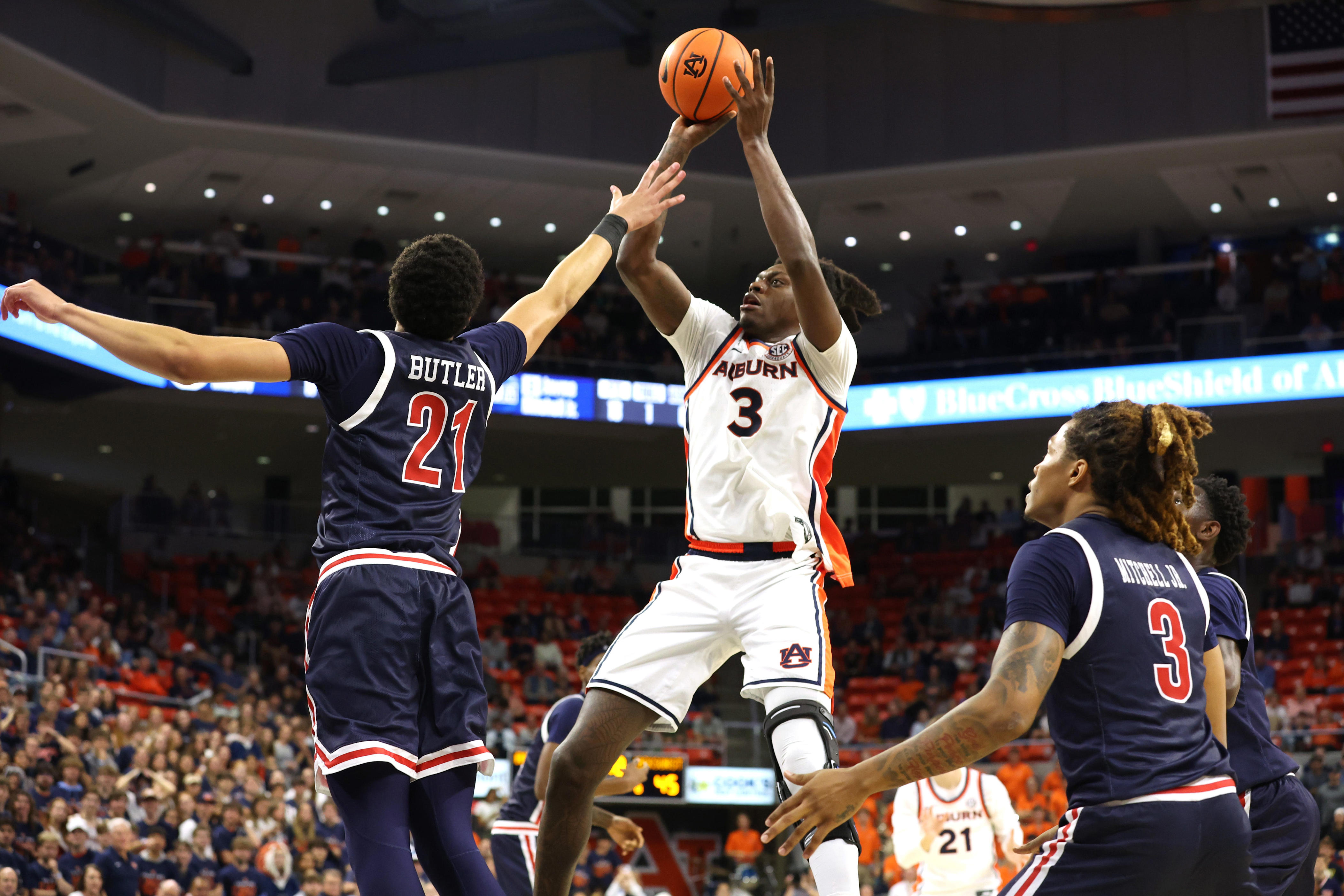 Pettiford, Hall lead Auburn's dominant effort over Chattanooga: Recap