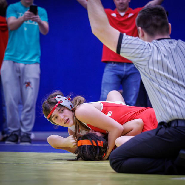 Battle of the Border brings high school wrestlers to Del Norte