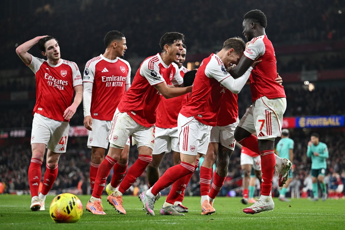 Arsenal 2-1 Wolves: Late drama at Emirates as Gunners win - Live