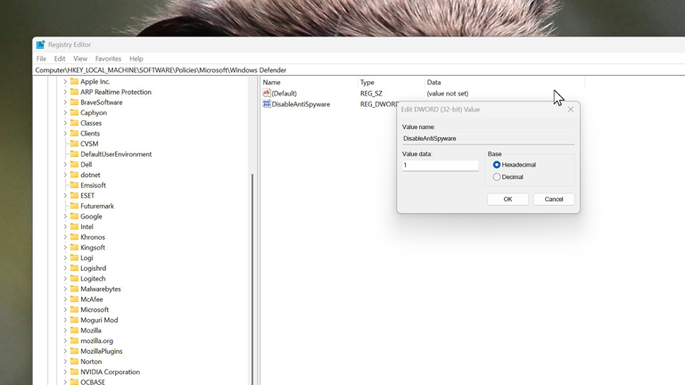 Is turning off Windows Security a bad idea? A PC expert's practical ...